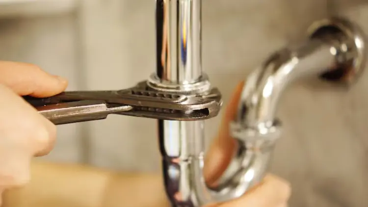 Signs You Need To Call A Professional Plumber In Simi Valley ASAP - The ...